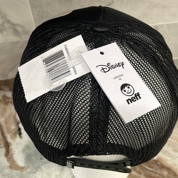 Neff | Accessories | Bnwt Neff Disney Mickey Mouse Black Adult ...